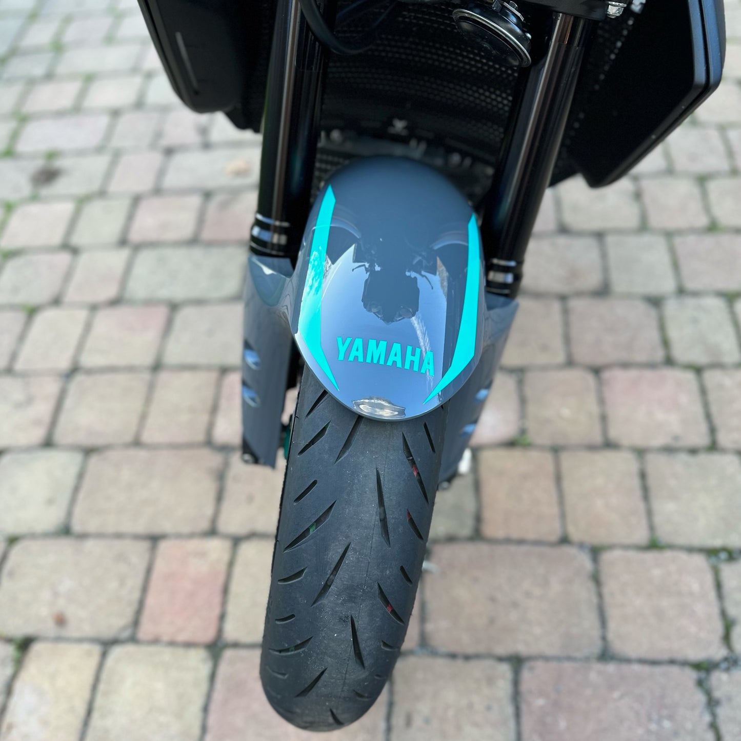 Front Mudguard Decals / Stickers for Yamaha MT10 - CYAN STORM – Century ...